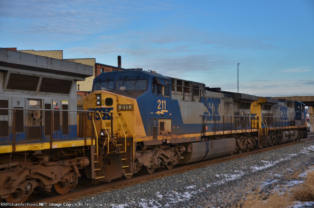 CSX 211